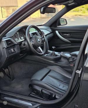 Black BMW 320 2014 in Elektrenai, with an engine capacity of 2.00 L and mileage of 267 thousand km for 8600 €, photo 20 on AUTOMOTO.COM.LV
