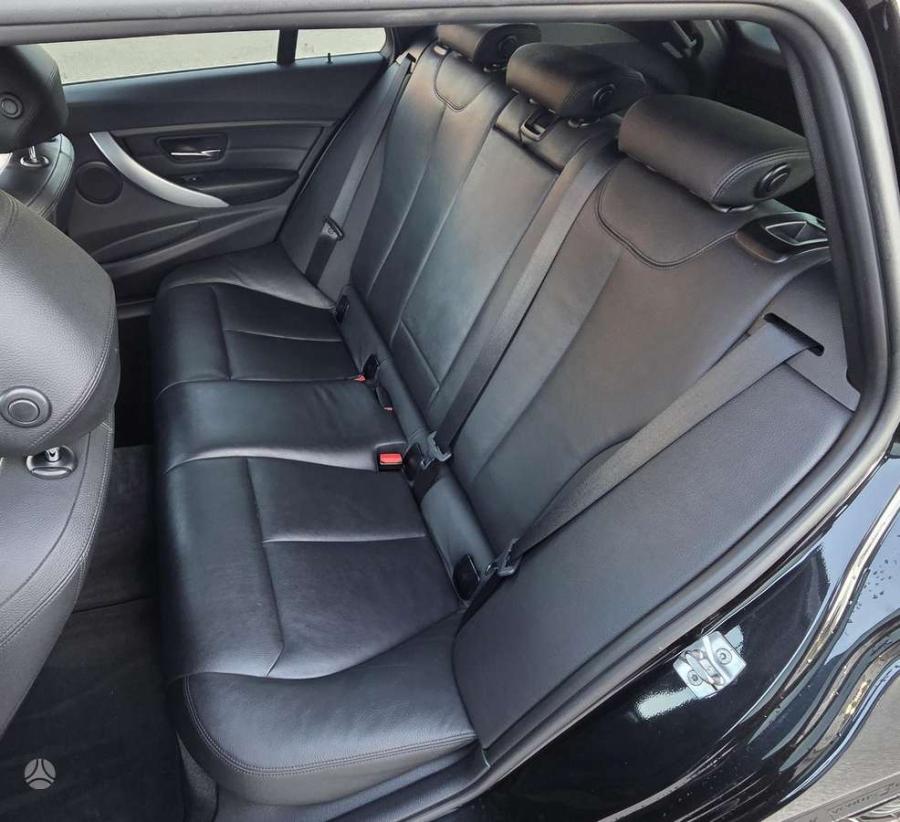 Black BMW 320 2014 in Elektrenai, with an engine capacity of 2.00 L and mileage of 267 thousand km for 8600 €, photo 25 on AUTOMOTO.COM.LV