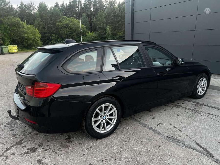 Melns BMW 320 2014 Utena, ar dzinēja tilpumu 2.00 L un nobraukumu 298 tūkst. km par 7700 €, foto 7 vietnē AUTOMOTO.COM.LV