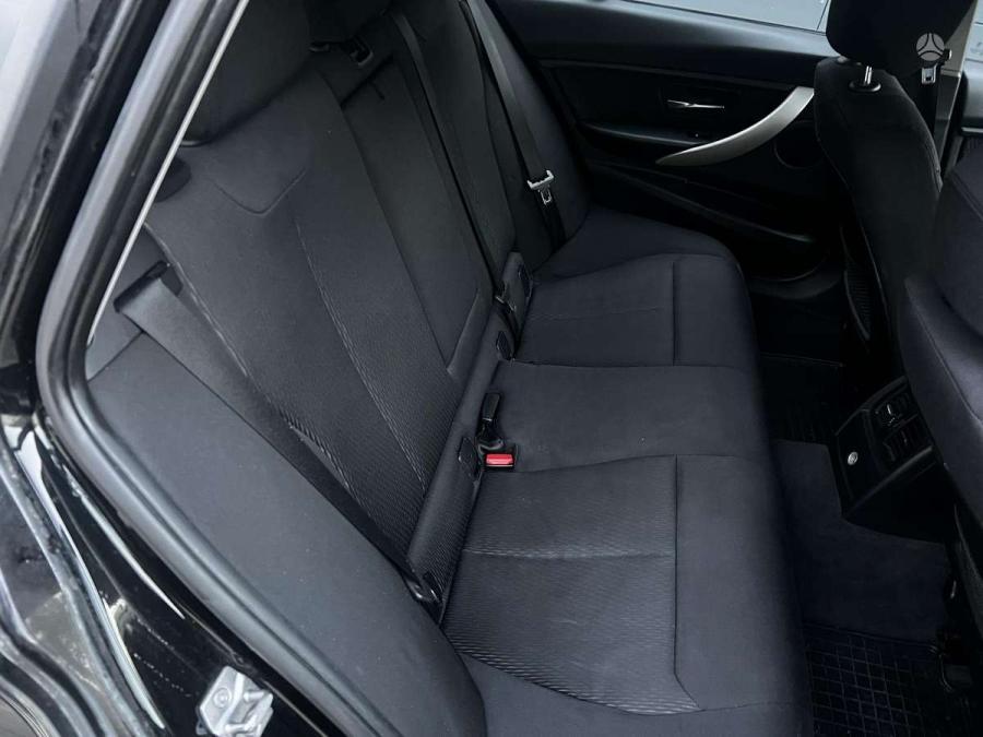 Melns BMW 320 2014 Utena, ar dzinēja tilpumu 2.00 L un nobraukumu 298 tūkst. km par 7700 €, foto 20 vietnē AUTOMOTO.COM.LV