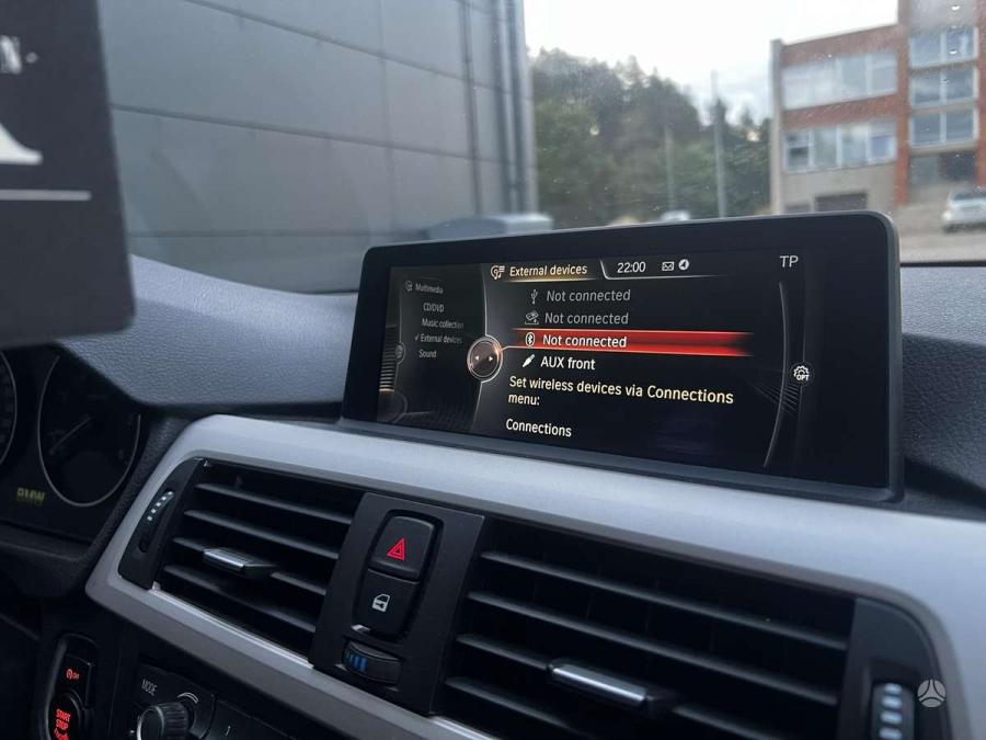 Melns BMW 320 2014 Utena, ar dzinēja tilpumu 2.00 L un nobraukumu 298 tūkst. km par 7700 €, foto 27 vietnē AUTOMOTO.COM.LV