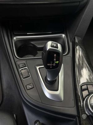 Melns BMW 320 2014 Kauņa, ar dzinēja tilpumu 2.00 L un nobraukumu 145 tūkst. km par 10850 €, foto 12 vietnē AUTOMOTO.COM.LV