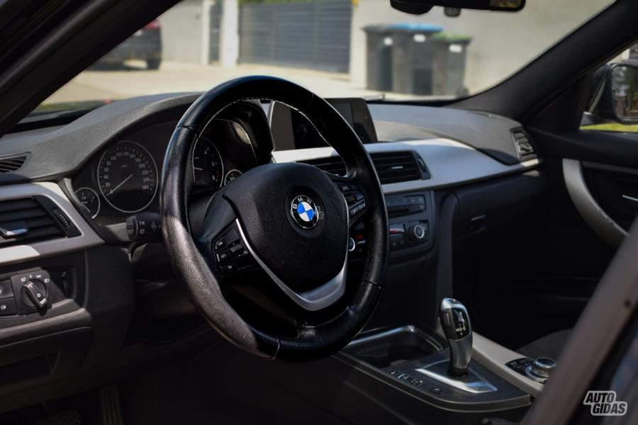 Black BMW 320 2014 in Vilnius, with an engine capacity of 2.00 L and mileage of 351 thousand km for 6950 €, photo 14 on AUTOMOTO.COM.LV