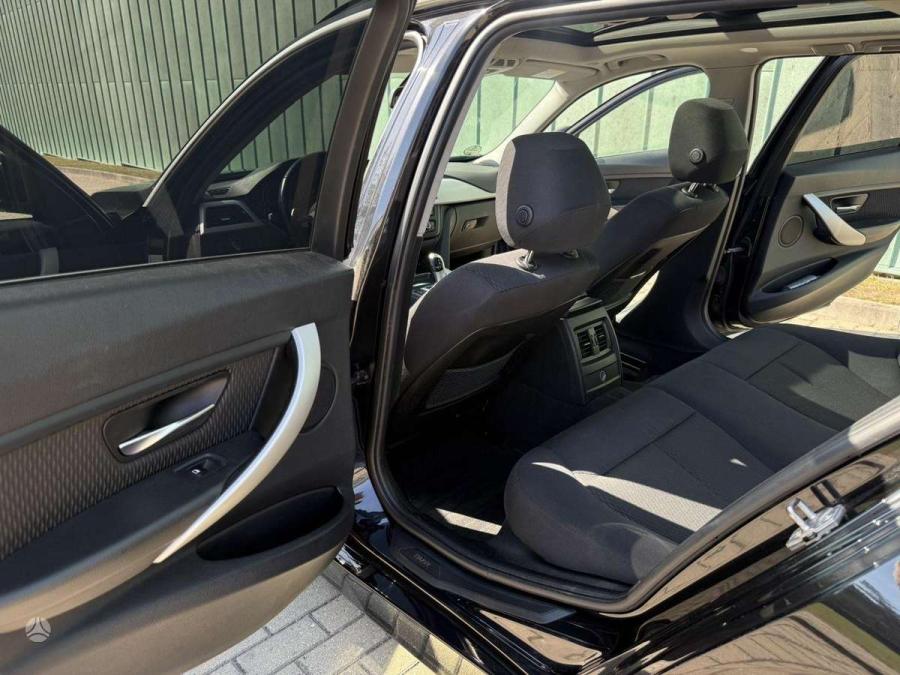 Black BMW 320 2014 in Druskininkai, with an engine capacity of 2.00 L and mileage of 253 thousand km for 8100 €, photo 14 on AUTOMOTO.COM.LV