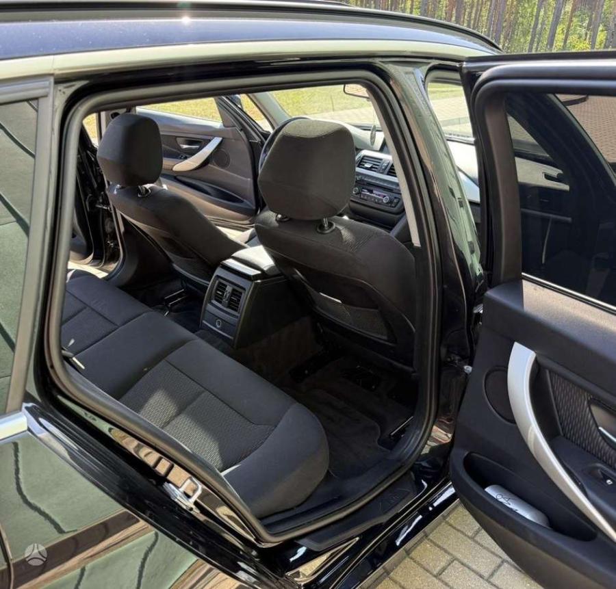Black BMW 320 2014 in Druskininkai, with an engine capacity of 2.00 L and mileage of 253 thousand km for 8100 €, photo 15 on AUTOMOTO.COM.LV