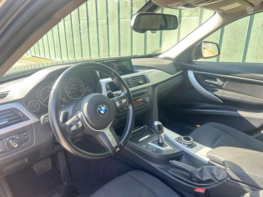 Black BMW 320 2014 in Druskininkai, with an engine capacity of 2.00 L and mileage of 253 thousand km for 8100 €, photo 22 on AUTOMOTO.COM.LV
