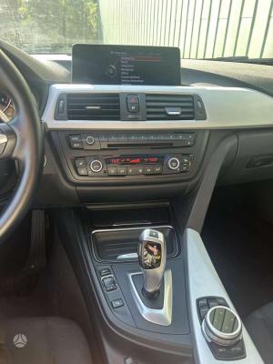 Black BMW 320 2014 in Druskininkai, with an engine capacity of 2.00 L and mileage of 253 thousand km for 8100 €, photo 23 on AUTOMOTO.COM.LV