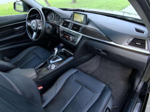 Melns BMW 320 2014 Ukmergė, ar dzinēja tilpumu 2.00 L un nobraukumu 298 tūkst. km par 6950 €, foto 16 vietnē AUTOMOTO.COM.LV