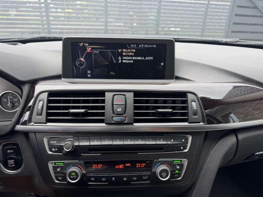 Melns BMW 320 2014 Kauņa, ar dzinēja tilpumu 2.00 L un nobraukumu 269 tūkst. km par 6999 €, foto 12 vietnē AUTOMOTO.COM.LV