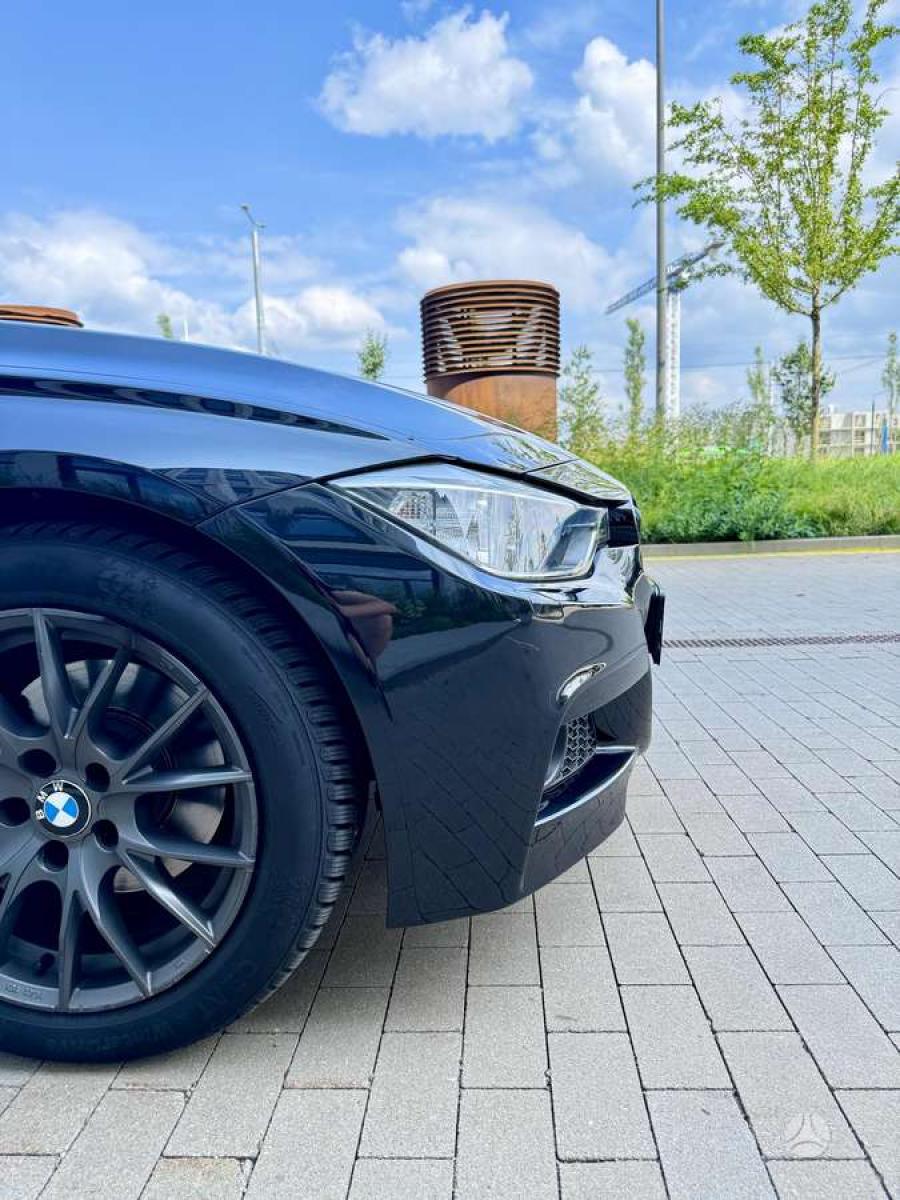 Melns BMW 320 2014 Viļņa, ar dzinēja tilpumu 2.00 L un nobraukumu 284 tūkst. km par 8490 €, foto 12 vietnē AUTOMOTO.COM.LV
