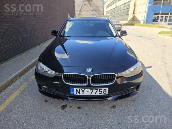 Melns BMW 320 2014 Cēsis, ar dzinēja tilpumu 2.00 L un nobraukumu 237 tūkst. km par 8200 €, foto 2 vietnē AUTOMOTO.COM.LV