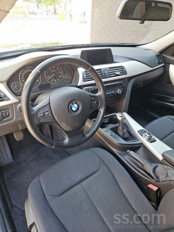 Melns BMW 320 2014 Cēsis, ar dzinēja tilpumu 2.00 L un nobraukumu 237 tūkst. km par 8200 €, foto 9 vietnē AUTOMOTO.COM.LV