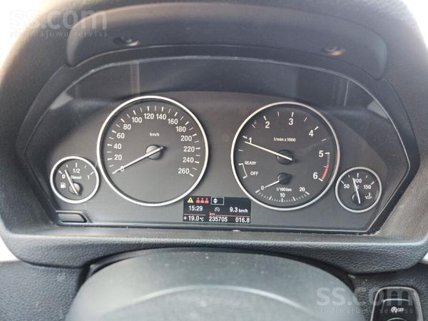 Melns BMW 320 2014 Cēsis, ar dzinēja tilpumu 2.00 L un nobraukumu 237 tūkst. km par 8200 €, foto 10 vietnē AUTOMOTO.COM.LV