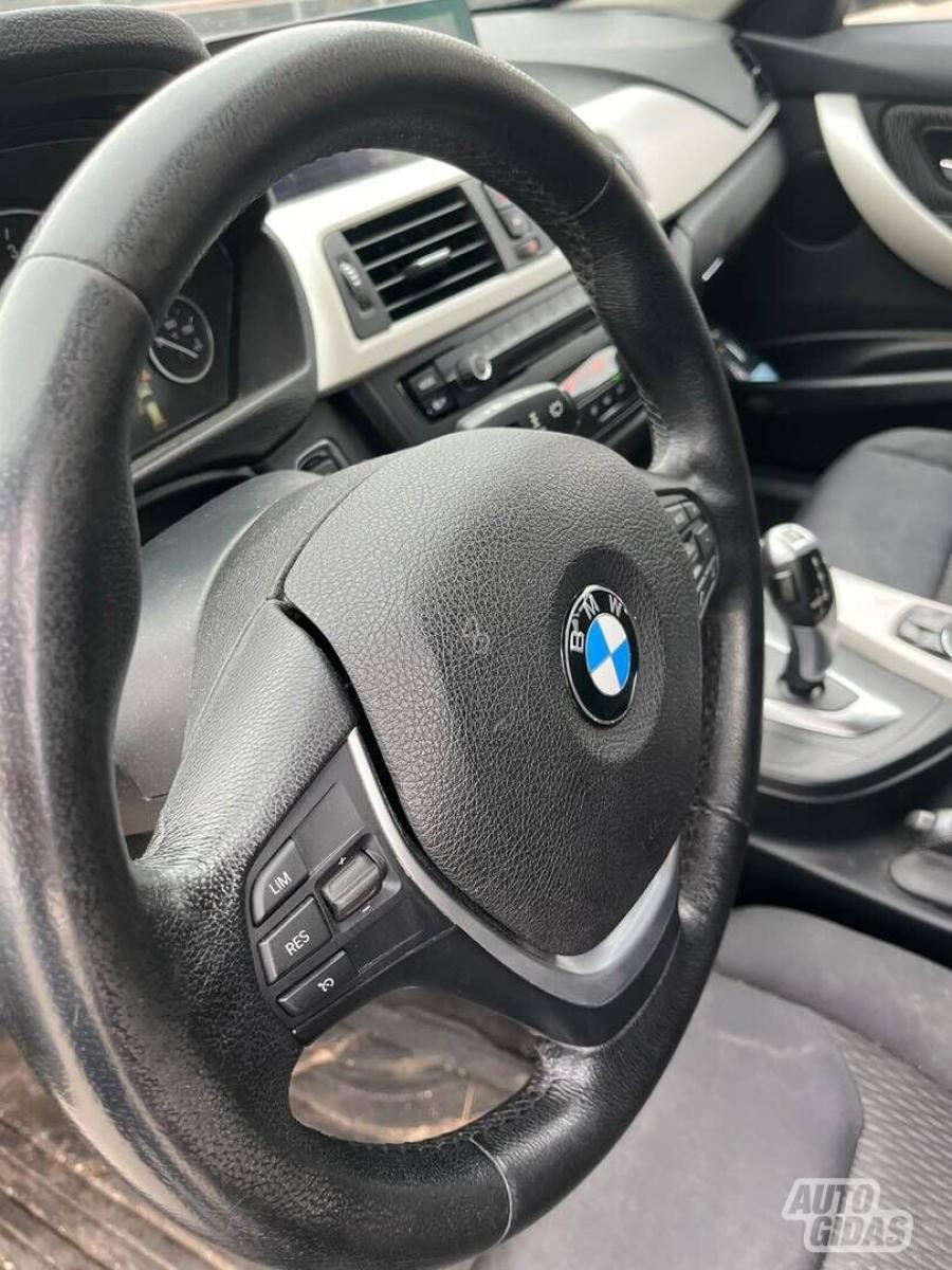 Melns BMW 320 2014 Marijampole, ar dzinēja tilpumu 2.00 L un nobraukumu 323 tūkst. km par 6650 €, foto 12 vietnē AUTOMOTO.COM.LV