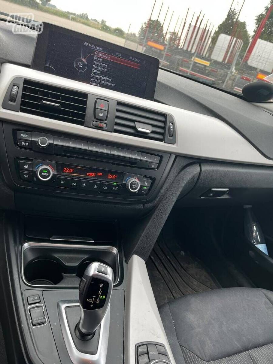 Melns BMW 320 2014 Marijampole, ar dzinēja tilpumu 2.00 L un nobraukumu 323 tūkst. km par 6650 €, foto 14 vietnē AUTOMOTO.COM.LV