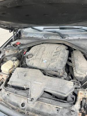 Melns BMW 320 2014 Marijampole, ar dzinēja tilpumu 2.00 L un nobraukumu 323 tūkst. km par 6650 €, foto 16 vietnē AUTOMOTO.COM.LV