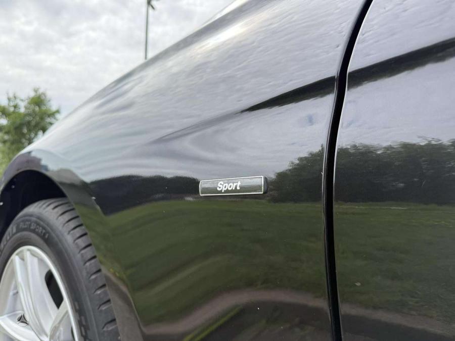Black BMW 320 2014 in Vilnius, with an engine capacity of 2.00 L and mileage of 275 thousand km for 7250 €, photo 12 on AUTOMOTO.COM.LV