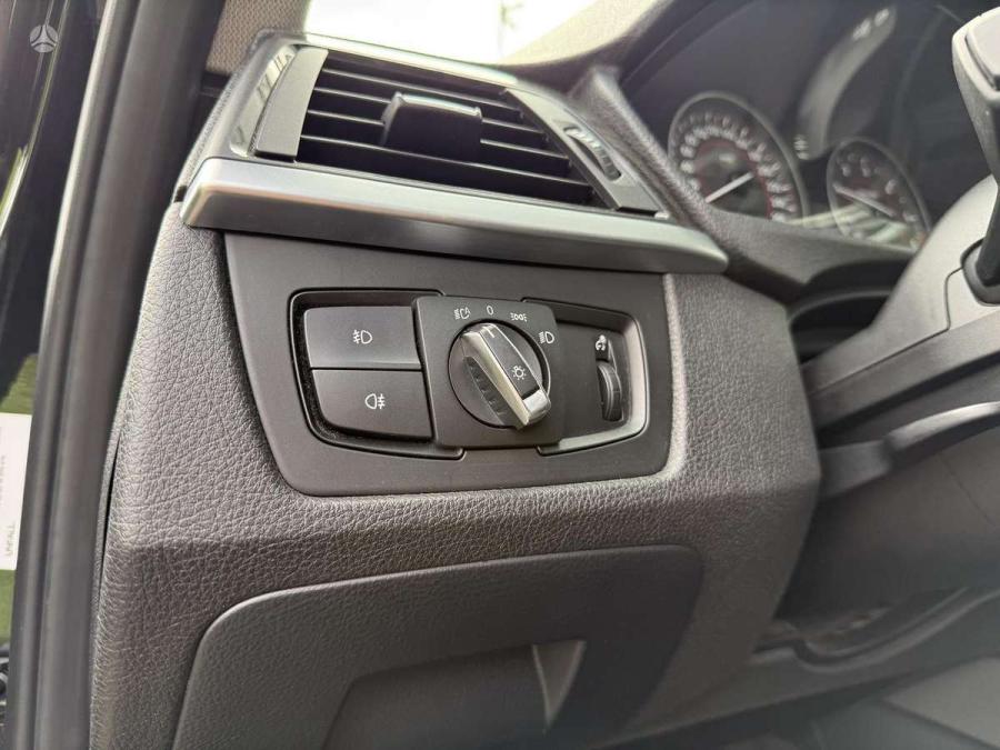 Black BMW 320 2014 in Vilnius, with an engine capacity of 2.00 L and mileage of 275 thousand km for 7250 €, photo 26 on AUTOMOTO.COM.LV