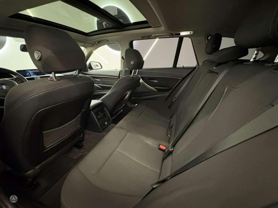 Black BMW 320 2014 in Marijampole, with an engine capacity of 2.00 L and mileage of 302 thousand km for 6450 €, photo 16 on AUTOMOTO.COM.LV