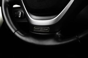 Black BMW 320 2014 in Jelgava, with an engine capacity of 2.00 L and mileage of 251 thousand km for 8200 €, photo 16 on AUTOMOTO.COM.LV