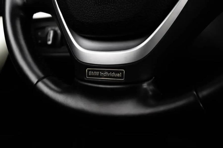 Black BMW 320 2014 in Jelgava, with an engine capacity of 2.00 L and mileage of 251 thousand km for 8200 €, photo 16 on AUTOMOTO.COM.LV