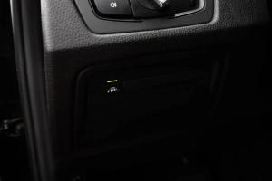 Black BMW 320 2014 in Jelgava, with an engine capacity of 2.00 L and mileage of 251 thousand km for 8200 €, photo 21 on AUTOMOTO.COM.LV