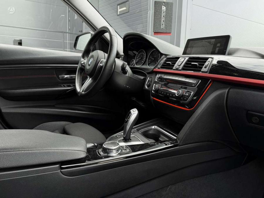 Melns BMW 320 2014 Šauļi, ar dzinēja tilpumu 2.00 L un nobraukumu 250 tūkst. km par 10000 €, foto 11 vietnē AUTOMOTO.COM.LV