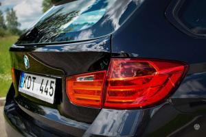 Melns BMW 320 2014 Viļņa, ar dzinēja tilpumu 2.00 L un nobraukumu 351 tūkst. km par 6450 €, foto 13 vietnē AUTOMOTO.COM.LV