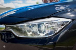 Melns BMW 320 2014 Viļņa, ar dzinēja tilpumu 2.00 L un nobraukumu 351 tūkst. km par 6450 €, foto 14 vietnē AUTOMOTO.COM.LV
