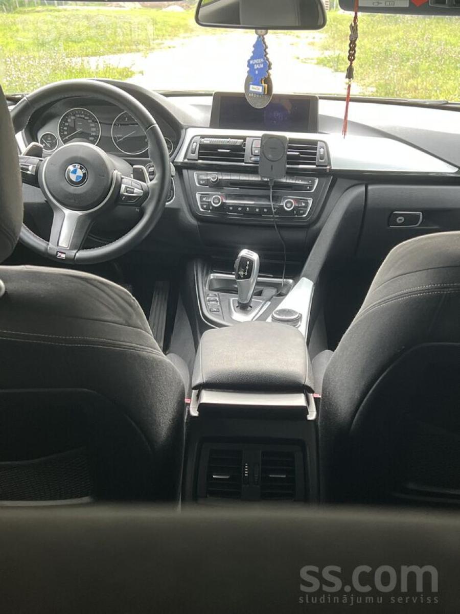 Black BMW 320 2014 in Bauska, with an engine capacity of 2.00 L and mileage of 365 thousand km for 10599 €, photo 7 on AUTOMOTO.COM.LV