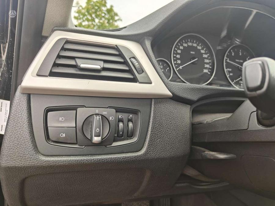 Melns BMW 320 2014 Klaipėda, ar dzinēja tilpumu 2.00 L un nobraukumu 265 tūkst. km par 5999 €, foto 14 vietnē AUTOMOTO.COM.LV