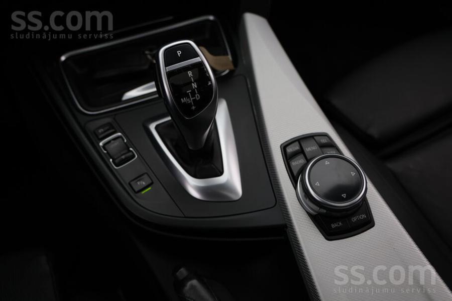 Melns BMW 320 2014 Tukums, ar dzinēja tilpumu 2.00 L un nobraukumu 253 tūkst. km par 10900 €, foto 21 vietnē AUTOMOTO.COM.LV
