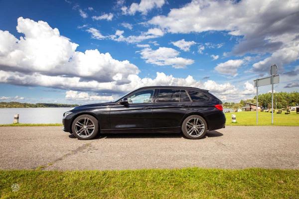 Black BMW 320 2014 in Panevezys, with an engine capacity of 2.00 L and mileage of 313 thousand km for 7750 €, photo 4 on AUTOMOTO.COM.LV