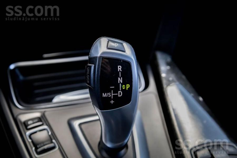 Melns BMW 320 2014 Rīga, ar dzinēja tilpumu 2.00 L un nobraukumu 318 tūkst. km par 10990 €, foto 17 vietnē AUTOMOTO.COM.LV