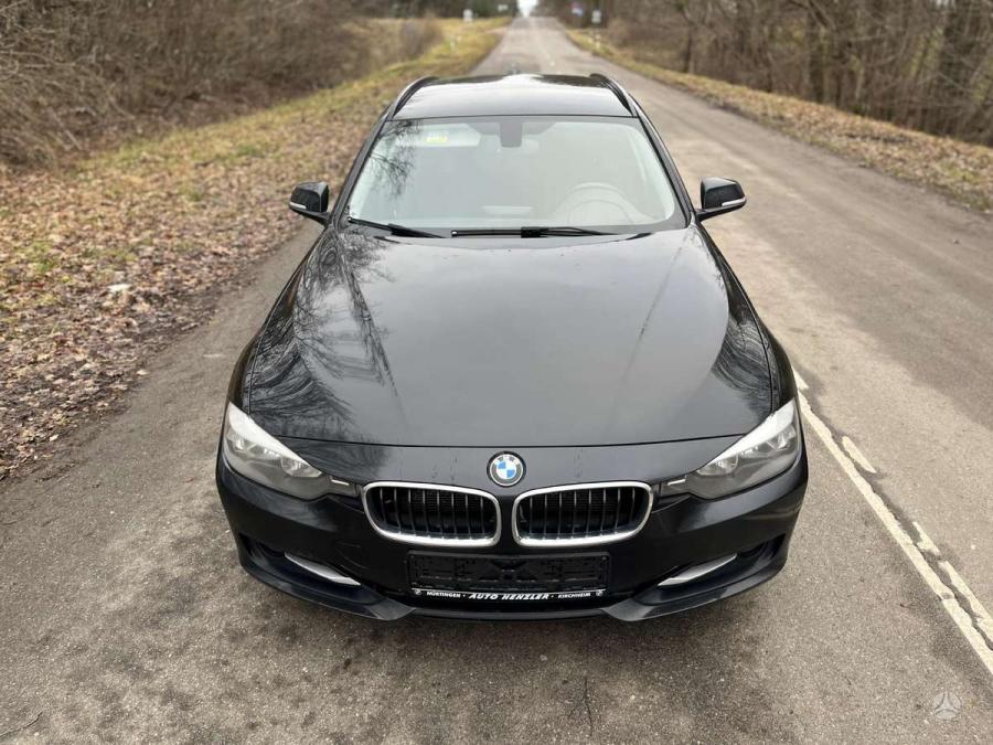 Melns BMW 320 2015 Kauņa, ar dzinēja tilpumu 2.00 L un nobraukumu 332 tūkst. km par 6800 €, foto 2 vietnē AUTOMOTO.COM.LV