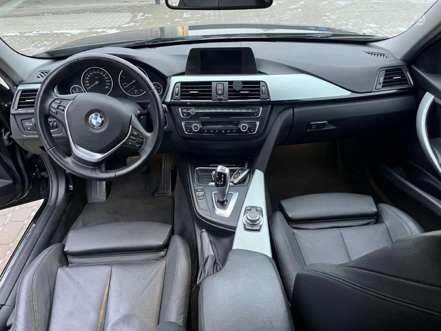 Melns BMW 320 2015 Kauņa, ar dzinēja tilpumu 2.00 L un nobraukumu 332 tūkst. km par 6800 €, foto 9 vietnē AUTOMOTO.COM.LV