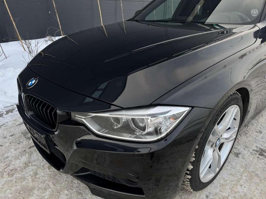 Black BMW 320 2015 in Vilnius, with an engine capacity of 2.00 L and mileage of 245 thousand km for 9700 €, photo 19 on AUTOMOTO.COM.LV