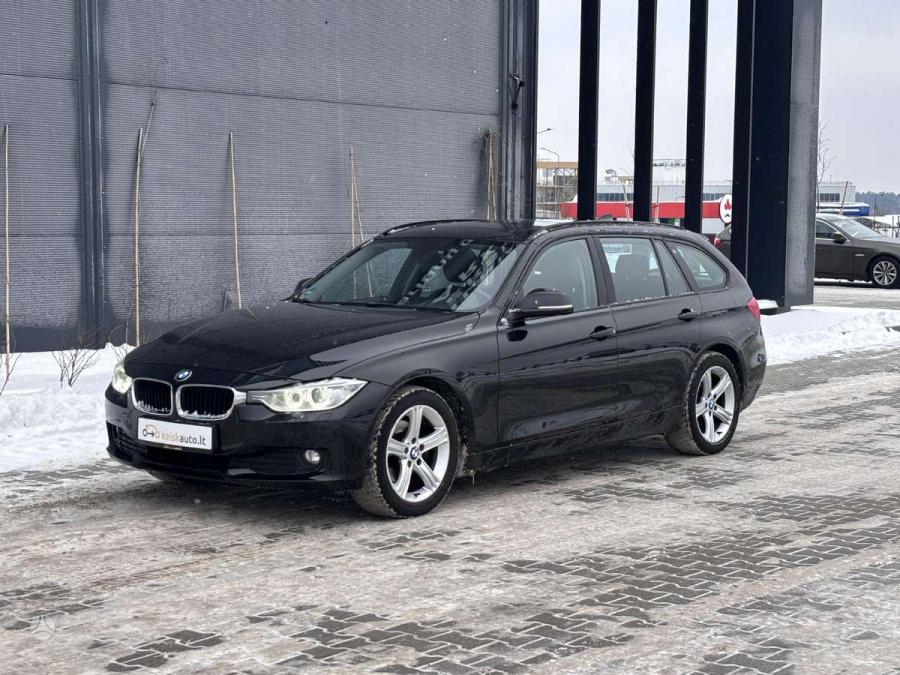 Black BMW 320 2015 in Vilnius, with an engine capacity of 2.00 L and mileage of 335 thousand km for 8400 €, photo 2 on AUTOMOTO.COM.LV