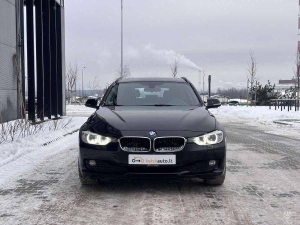 Black BMW 320 2015 in Vilnius, with an engine capacity of 2.00 L and mileage of 335 thousand km for 8400 €, photo 3 on AUTOMOTO.COM.LV