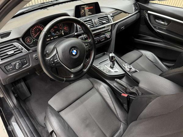 Melns BMW 320 2015 Marijampole, ar dzinēja tilpumu 2.00 L un nobraukumu 270 tūkst. km par 10500 €, foto 2 vietnē AUTOMOTO.COM.LV
