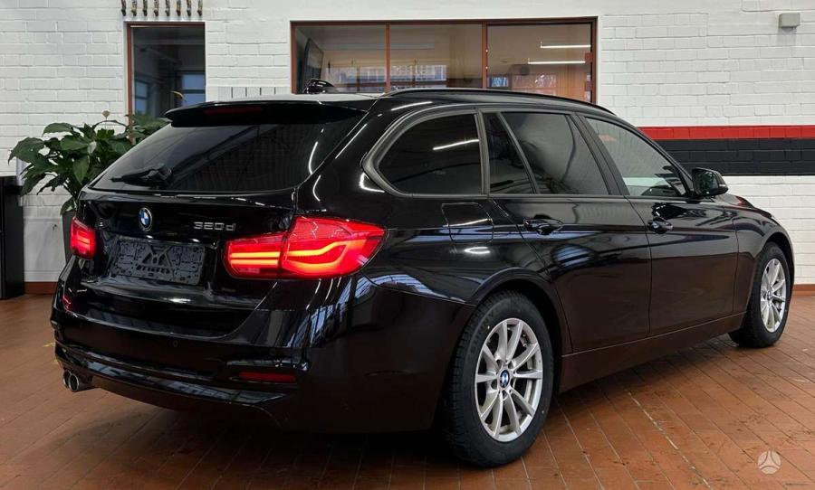 Black BMW 320 2015 in Kaunas, with an engine capacity of 2.00 L and mileage of 234 thousand km for 9600 €, photo 8 on AUTOMOTO.COM.LV