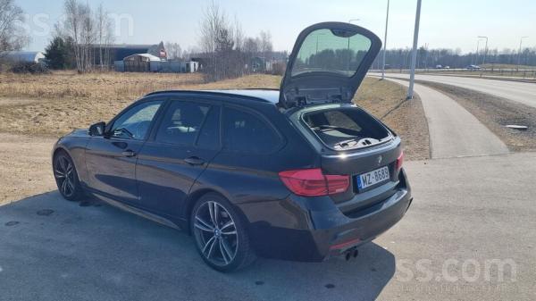 Black BMW 320 2015 in Riga, with an engine capacity of 2.00 L and mileage of 332 thousand km for 9100 €, photo 9 on AUTOMOTO.COM.LV