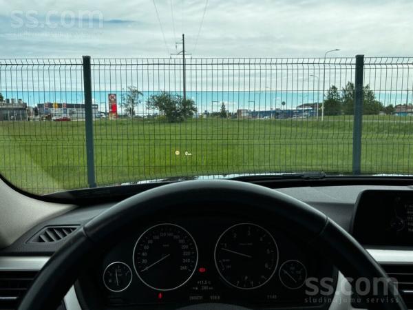 Melns BMW 320 2015 Saldus, ar dzinēja tilpumu 2.00 L un nobraukumu 286 tūkst. km par 10700 €, foto 7 vietnē AUTOMOTO.COM.LV