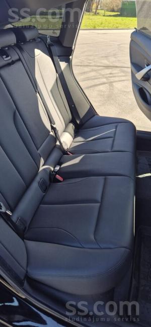 Black BMW 320 2015 in Riga, with an engine capacity of 2.00 L and mileage of 261 thousand km for 13500 €, photo 8 on AUTOMOTO.COM.LV