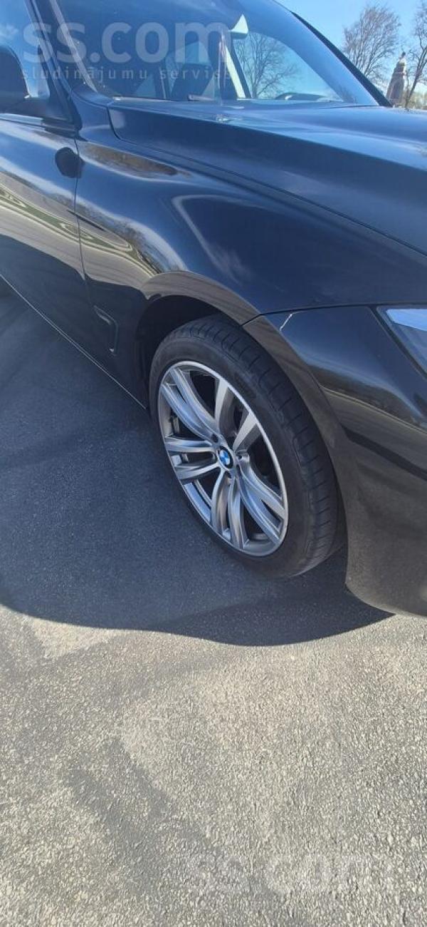 Melns BMW 320 2015 Rīga, ar dzinēja tilpumu 2.00 L un nobraukumu 261 tūkst. km par 13500 €, foto 10 vietnē AUTOMOTO.COM.LV
