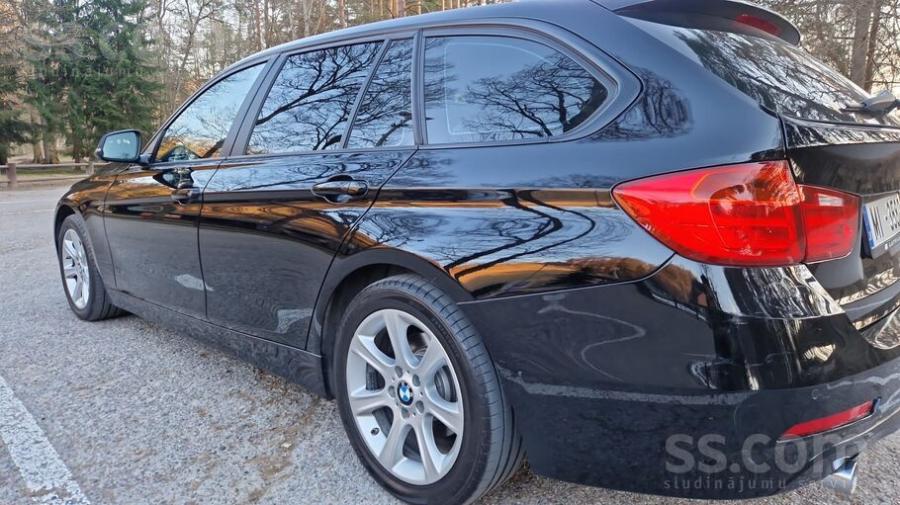 Melns BMW 320 2015 Rīga, ar dzinēja tilpumu 2.00 L un nobraukumu 330 tūkst. km par 6950 €, foto 4 vietnē AUTOMOTO.COM.LV