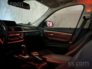 Черный БМВ 320 2015 в Рига, объемом двигателя 2.00 л и пробегом 300 тыс. км за 9850 €, фото 20 на AUTOMOTO.COM.LV
