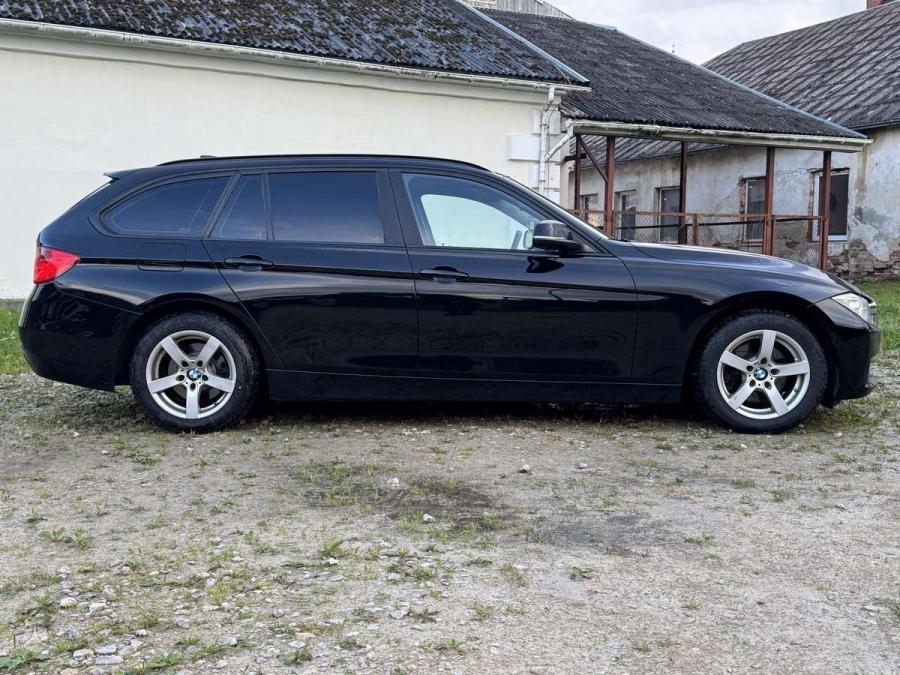 Melns BMW 320 2015 Kaišiadorys, ar dzinēja tilpumu 2.00 L un nobraukumu 290 tūkst. km par 8699 €, foto 4 vietnē AUTOMOTO.COM.LV