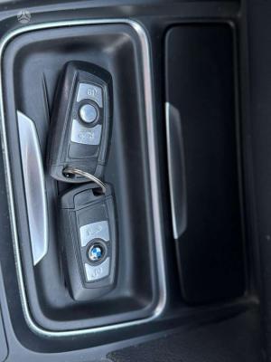 Melns BMW 320 2015 Kaišiadorys, ar dzinēja tilpumu 2.00 L un nobraukumu 290 tūkst. km par 8699 €, foto 19 vietnē AUTOMOTO.COM.LV