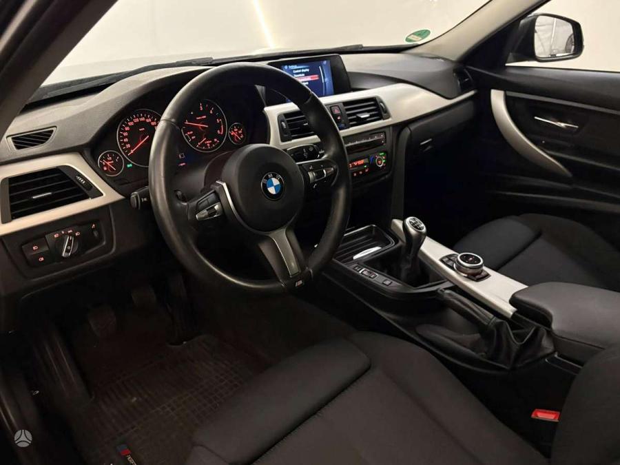 Black BMW 320 2015 in Marijampole, with an engine capacity of 2.00 L and mileage of 204 thousand km for 7999 €, photo 3 on AUTOMOTO.COM.LV